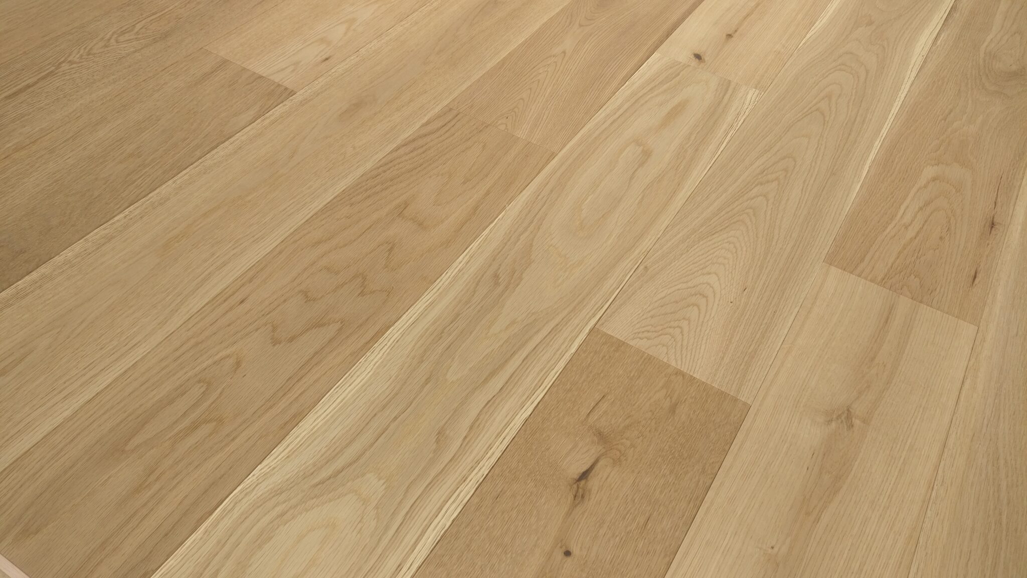 Engineered wood planks traditional grade lacquered | Wood4Floors